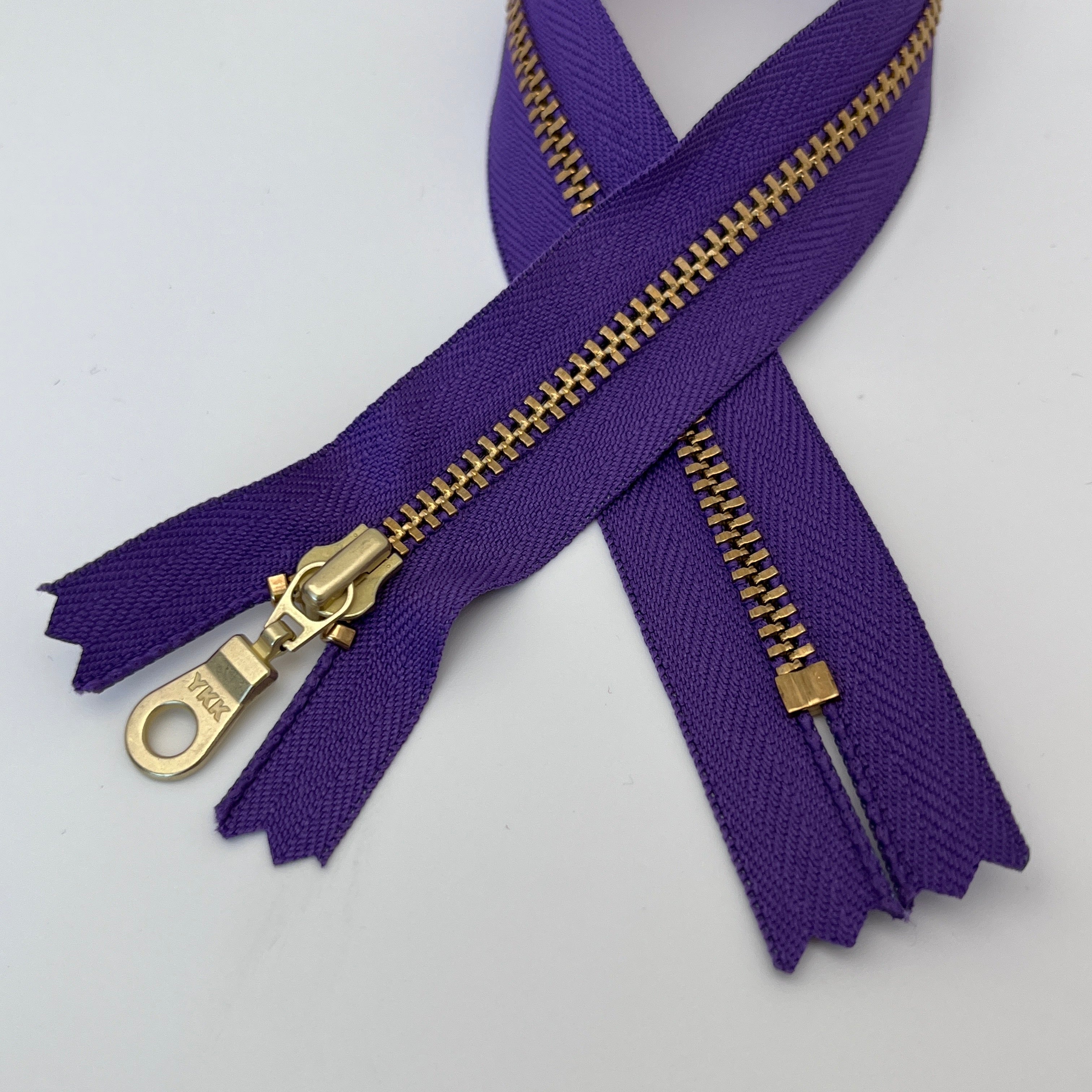 Grape YKK metal gold zipper 6" to 22" – SullivansTrim