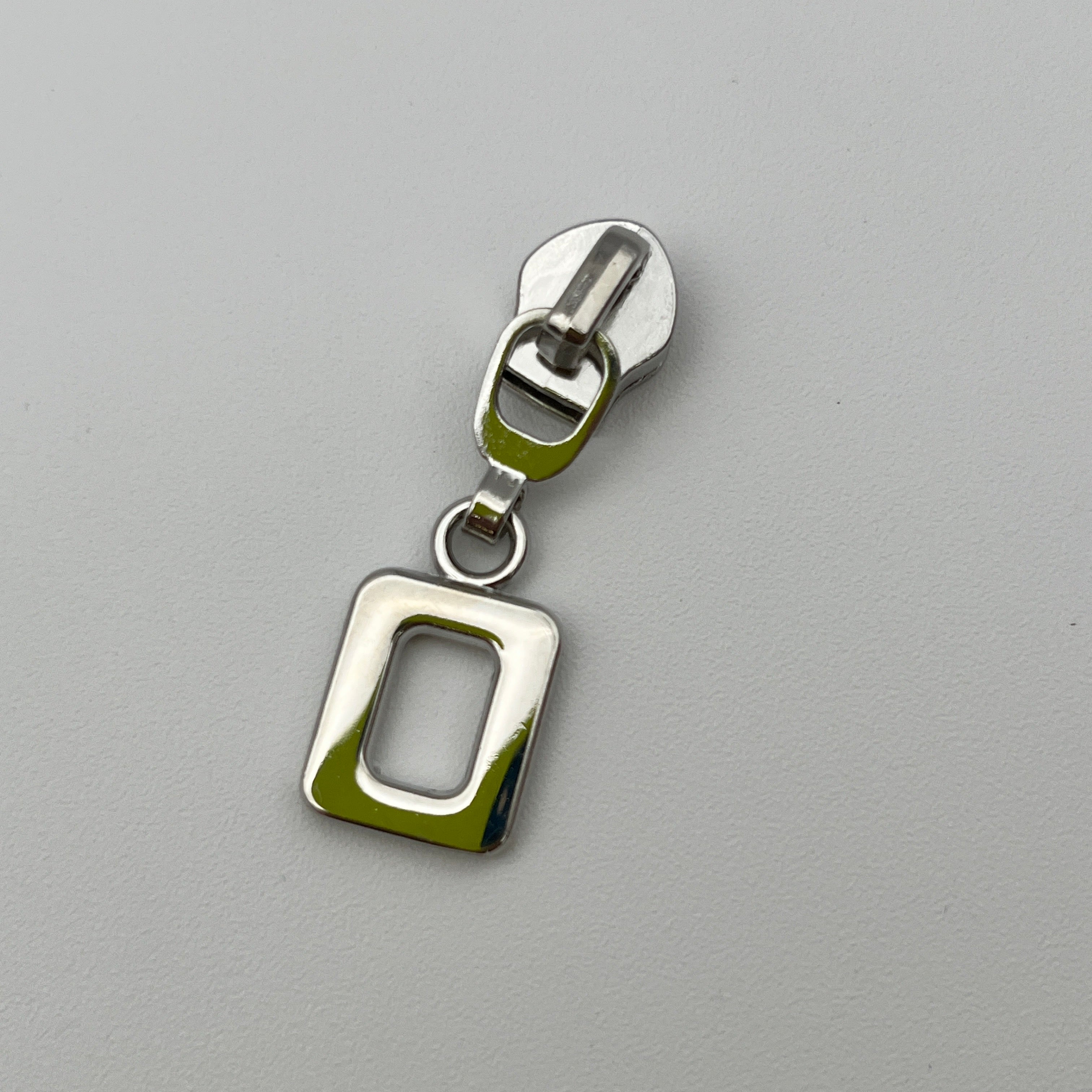 Square Pull silver – SullivansTrim