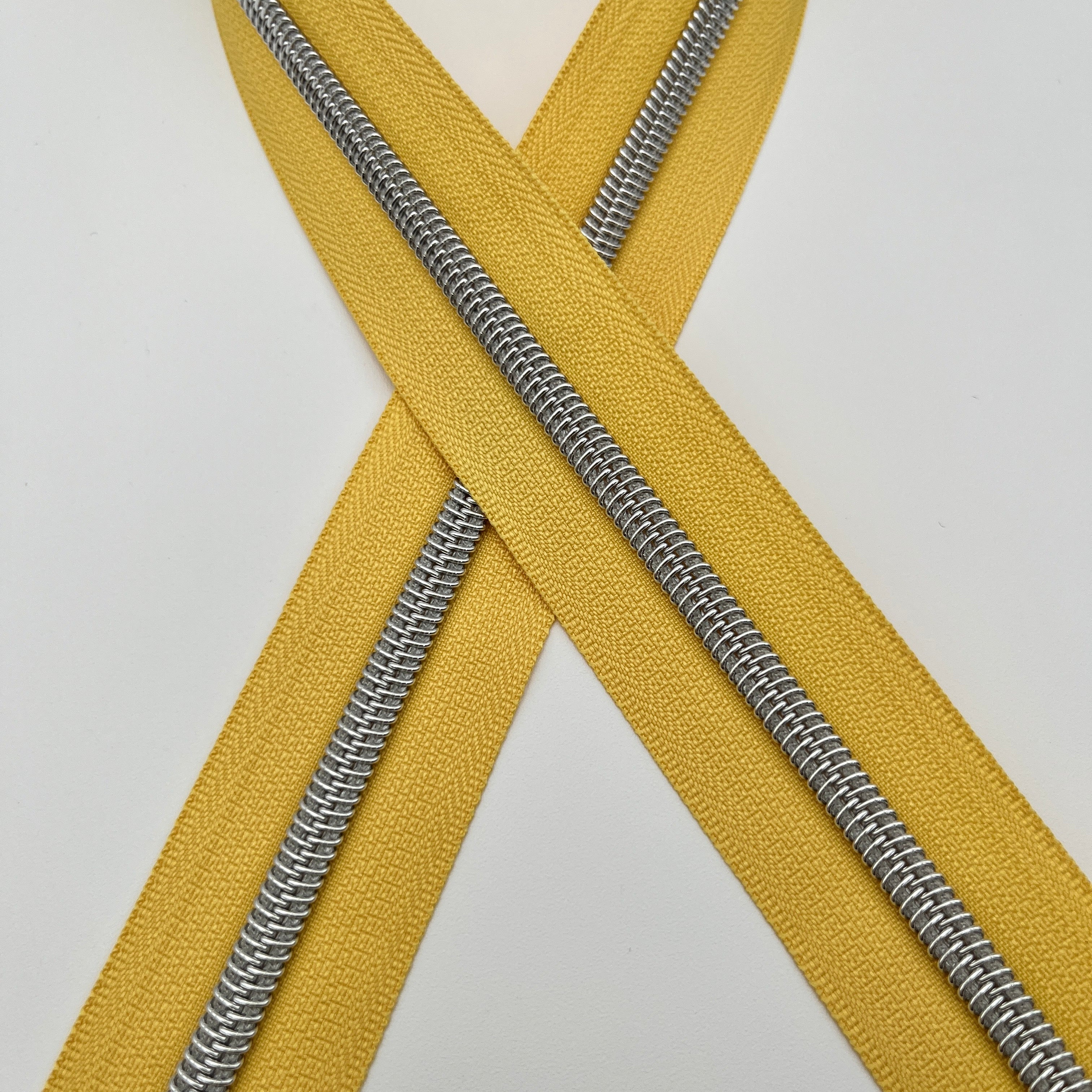 Blanche Devereaux Silver – SullivansTrim