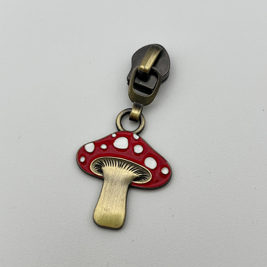 Bronze Pulls – SullivansTrim